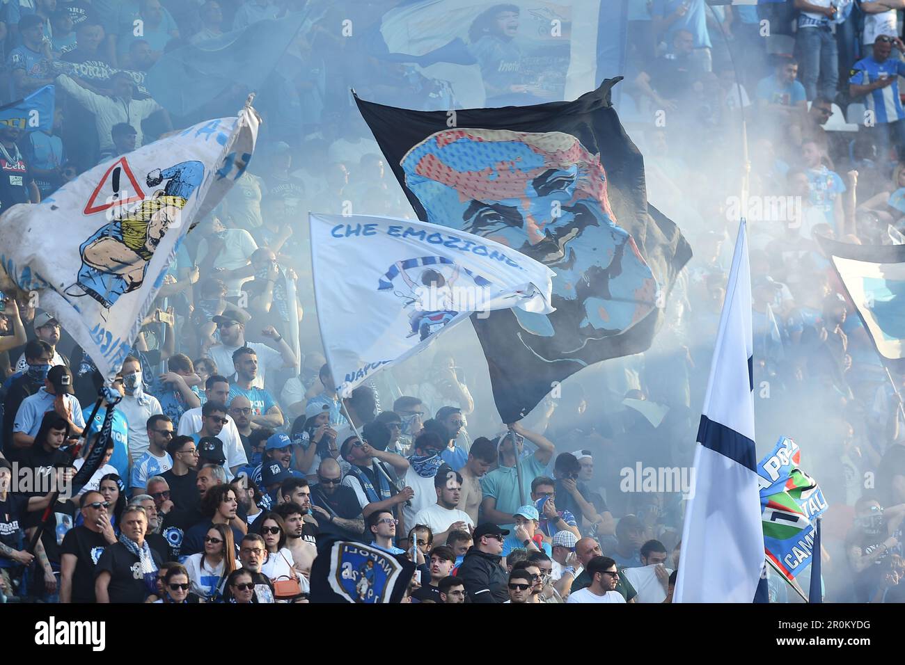 Ssc napoli flag hi-res stock photography and images - Alamy