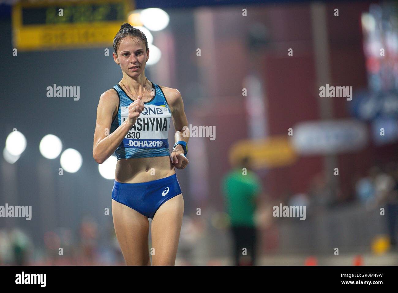 Inna KASHYNA running the 20 Kilometres Race Walk at the 2019 World ...