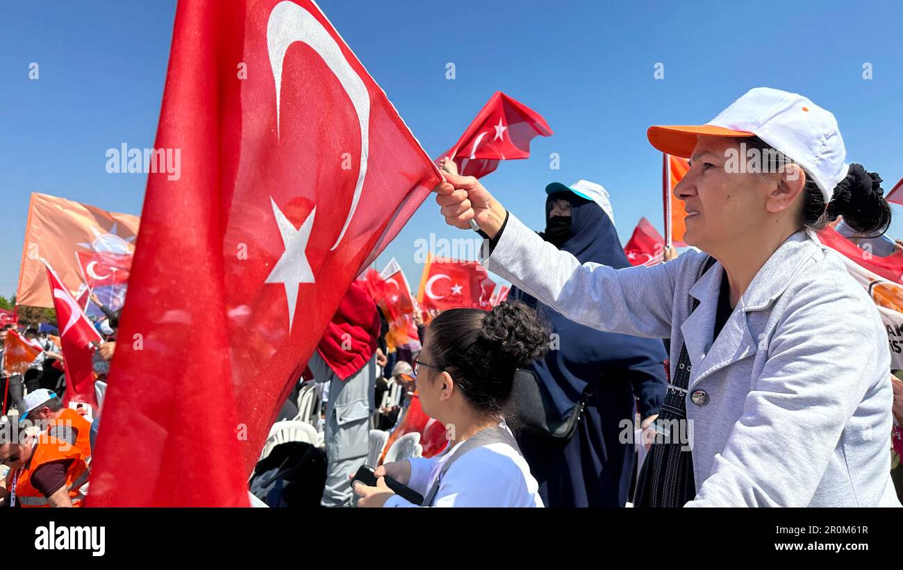 President Recep Tayyip Erdogan campaigns at Istanbul's Ataturk Airport ...