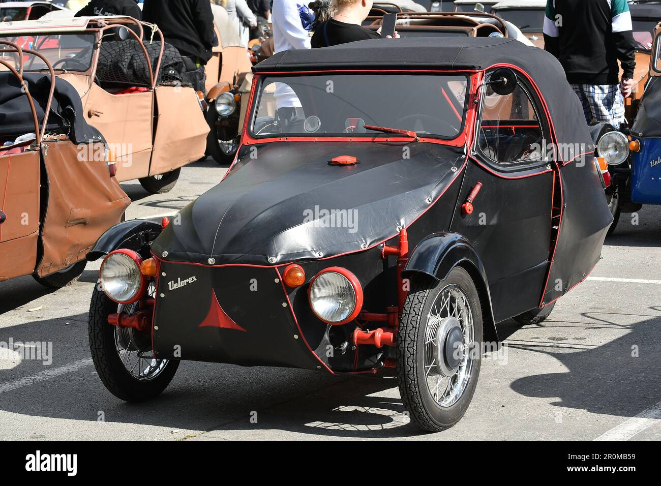 Jubilee 25th year of the first spring gathering of three-wheeled ...