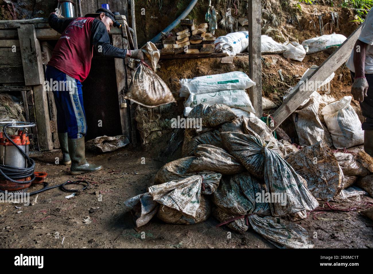 Gold in java hi-res stock photography and images - Alamy