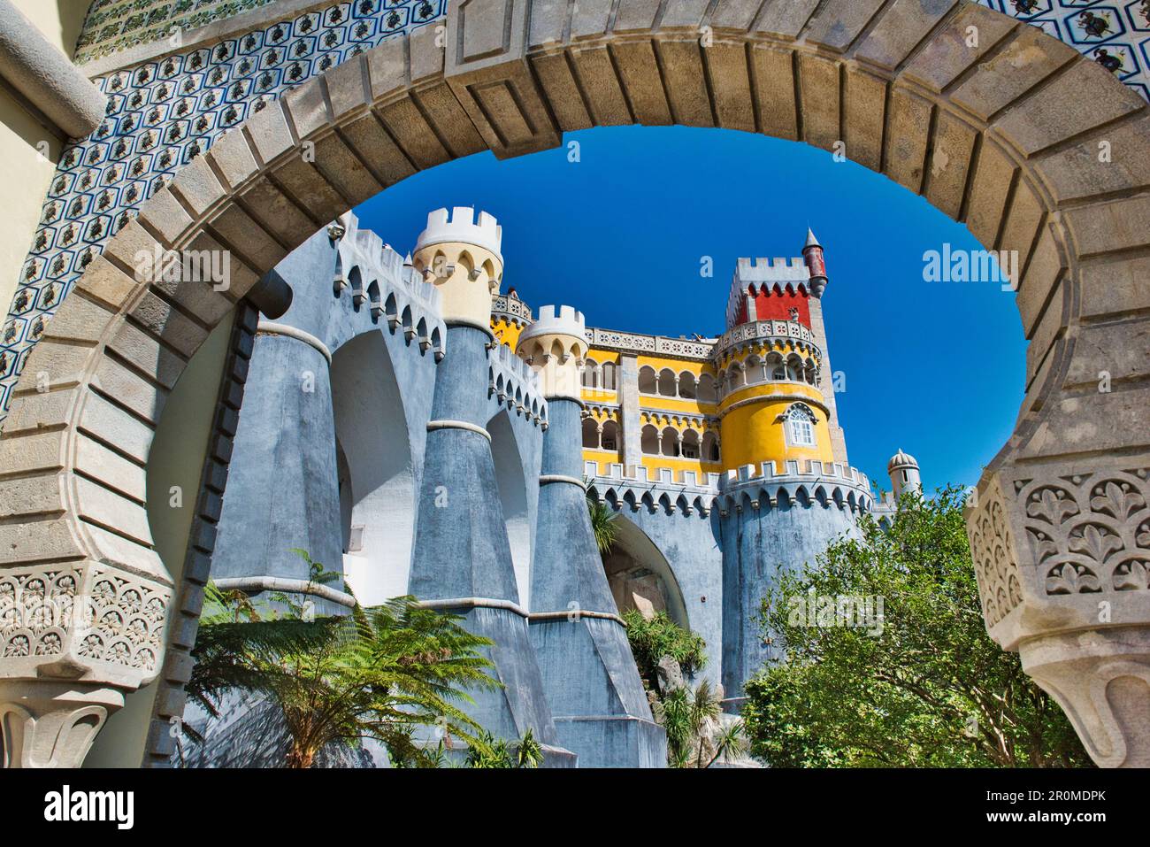 View through Moorish inspired gate on the Palacio da Pena, Sintra ...