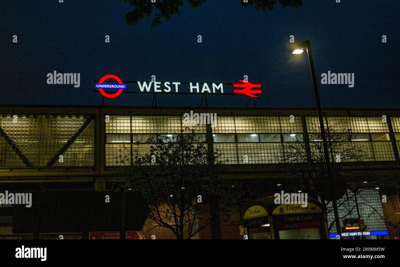 London Views - The West Ham underground tube station entrance Stock Photo - Alamy