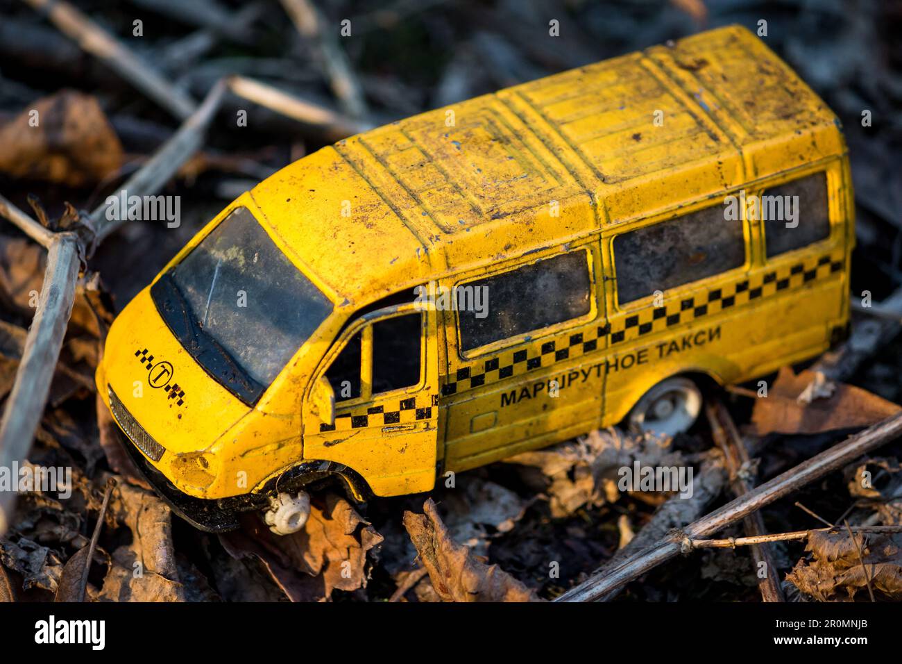 Broken toy car hi-res stock photography and images - Alamy