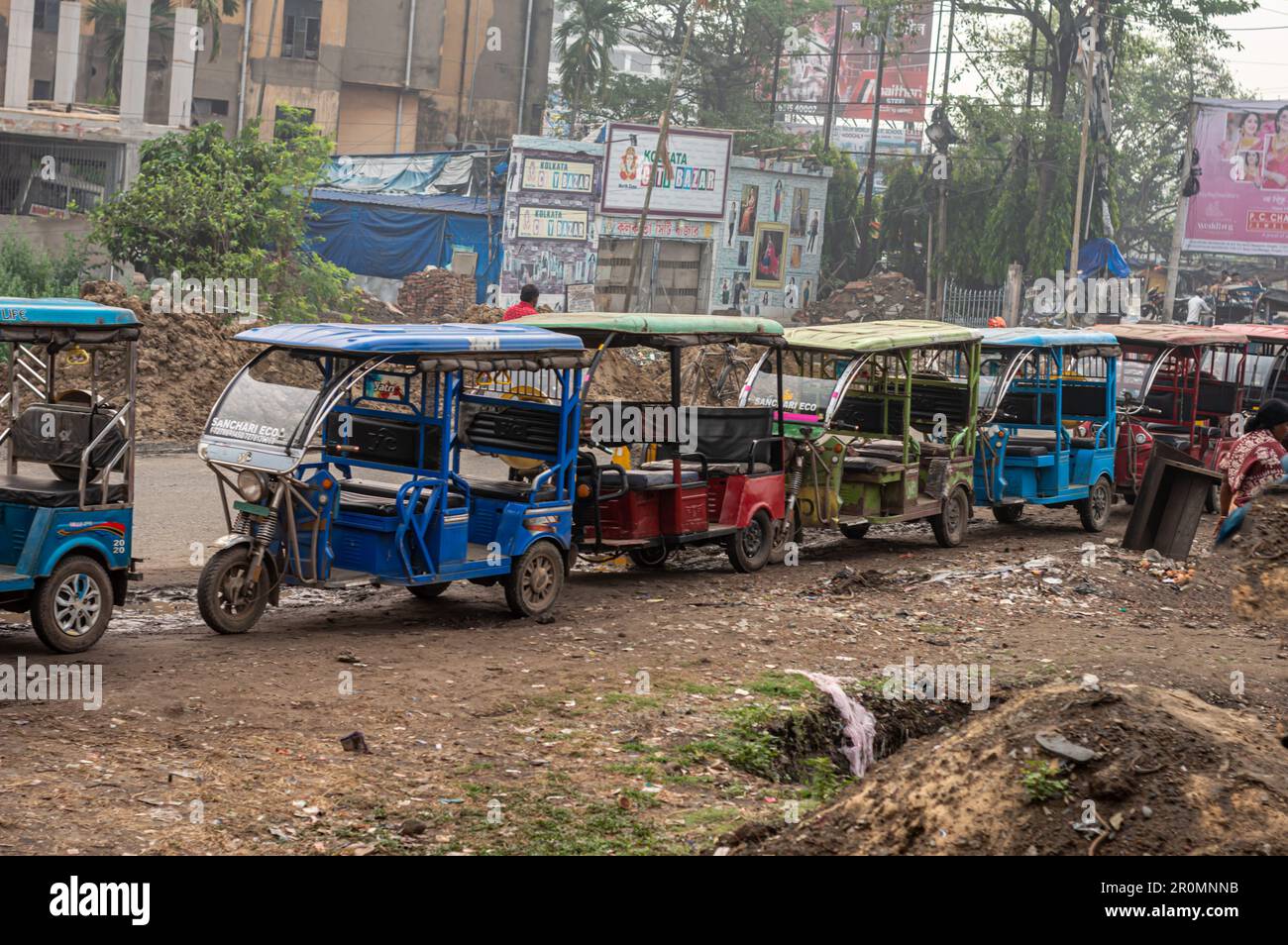 Truck india side view hi-res stock photography and images - Alamy