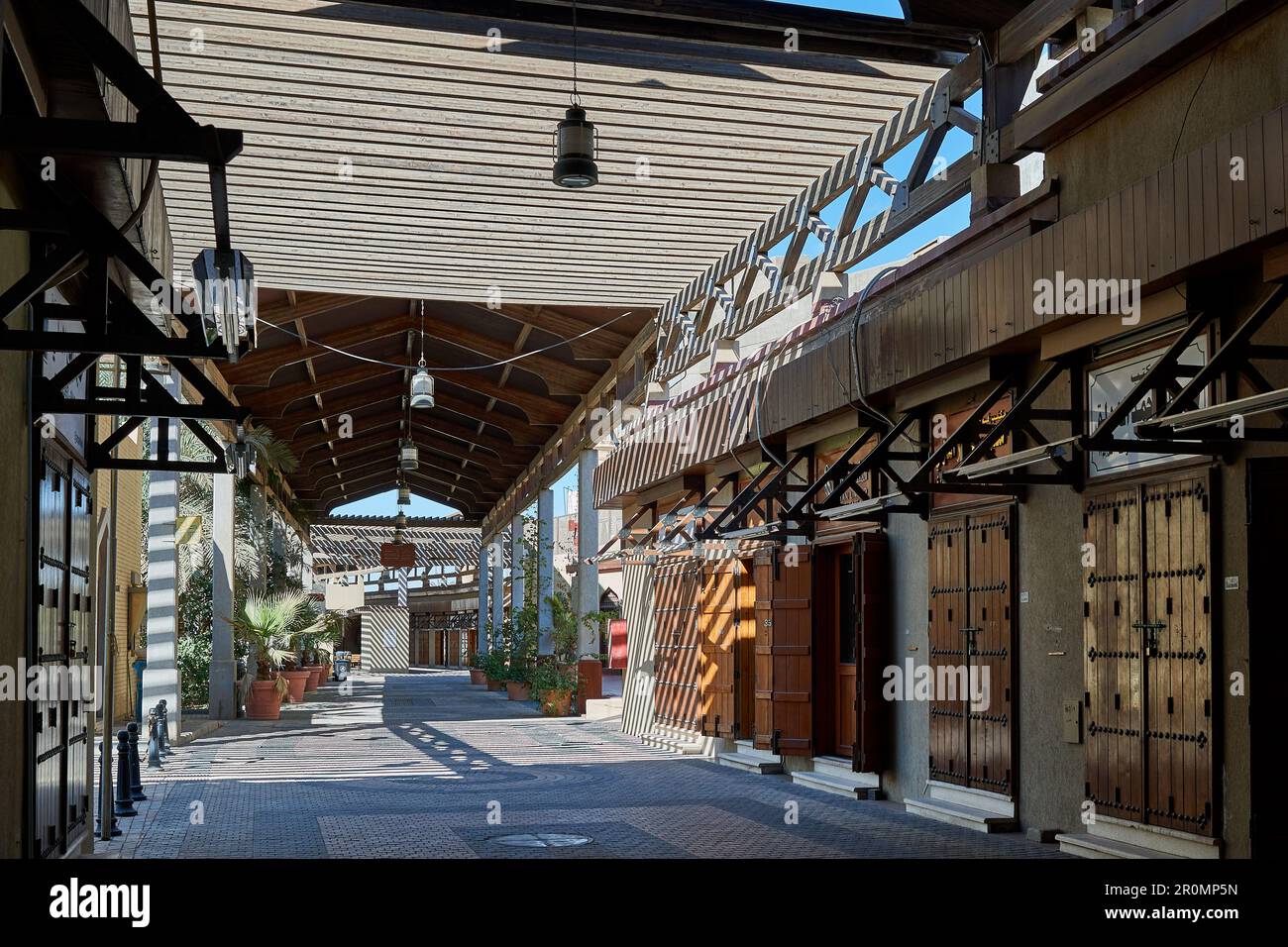 Overview of the famous date market in Kuwait Stock Photo - Alamy