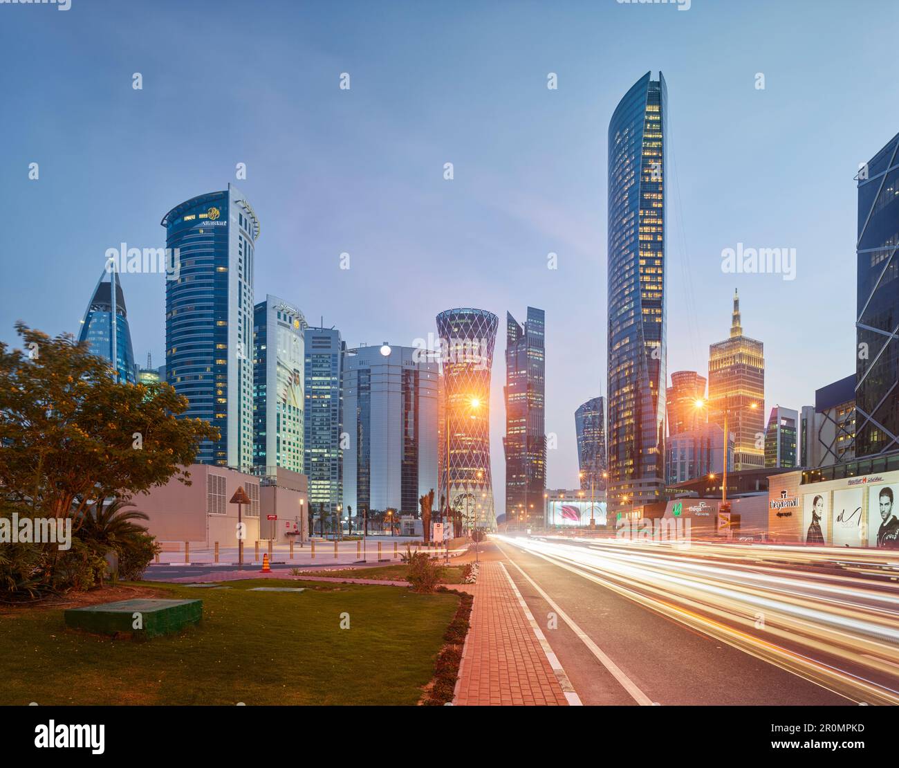 Skyscrapers, West Bay, Diplomatic Area, Doha, Qatar Stock Photo - Alamy