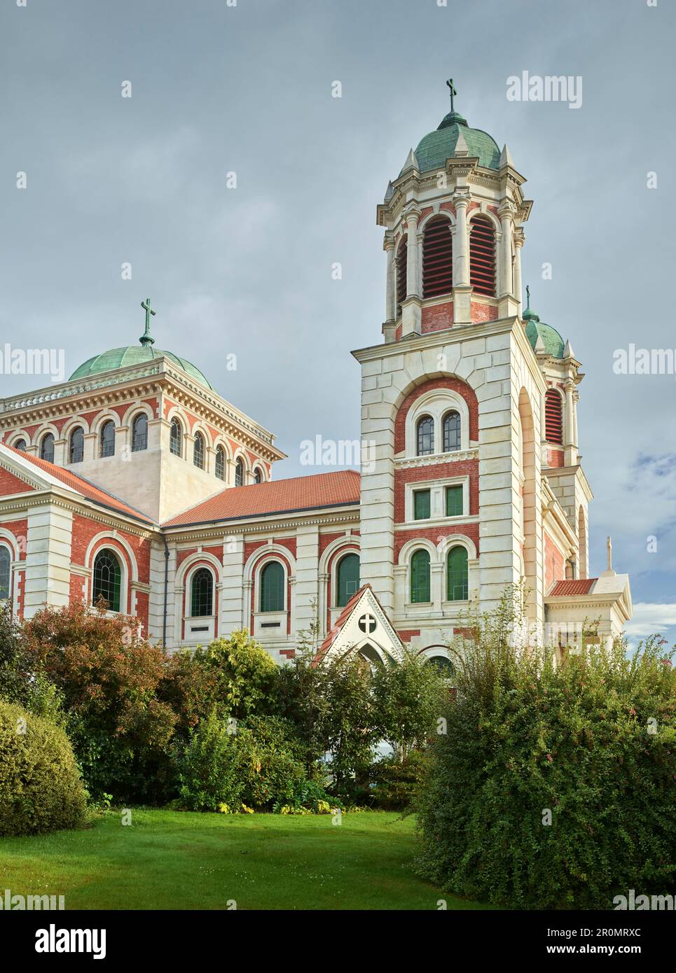 New zealand basilica hi-res stock photography and images - Alamy
