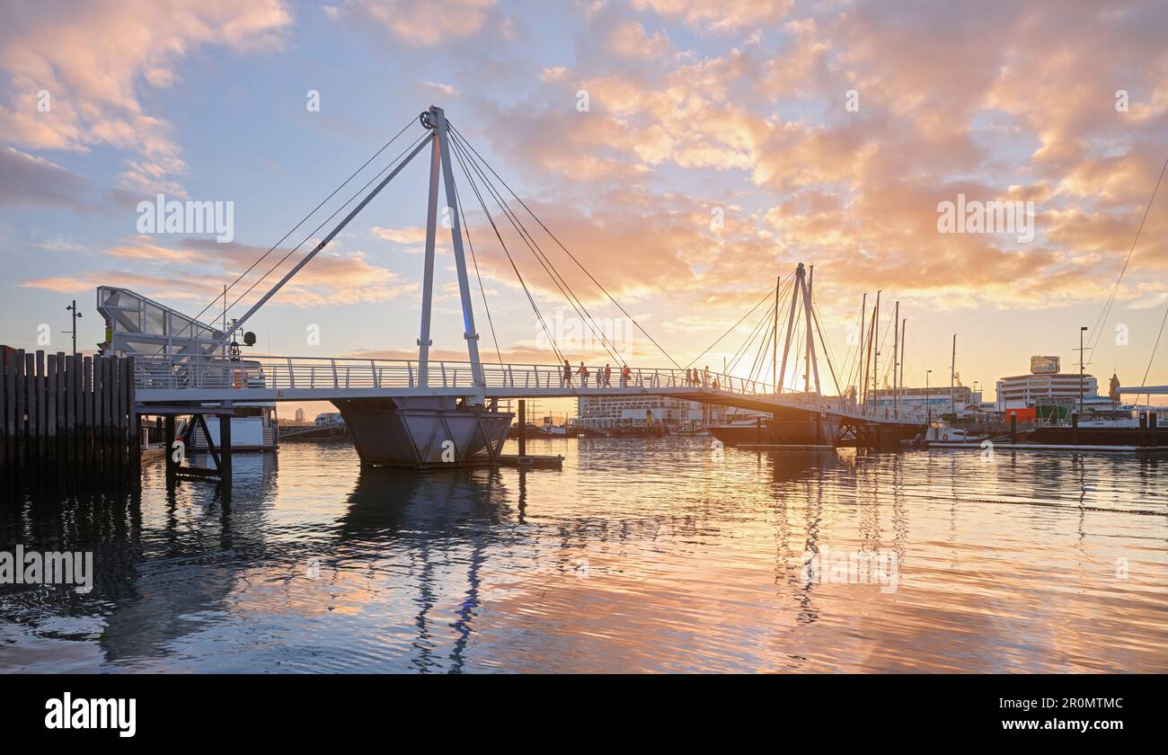 Winyard Crossing, Viaduct Basin, Auckland, North Island, New Zealand ...