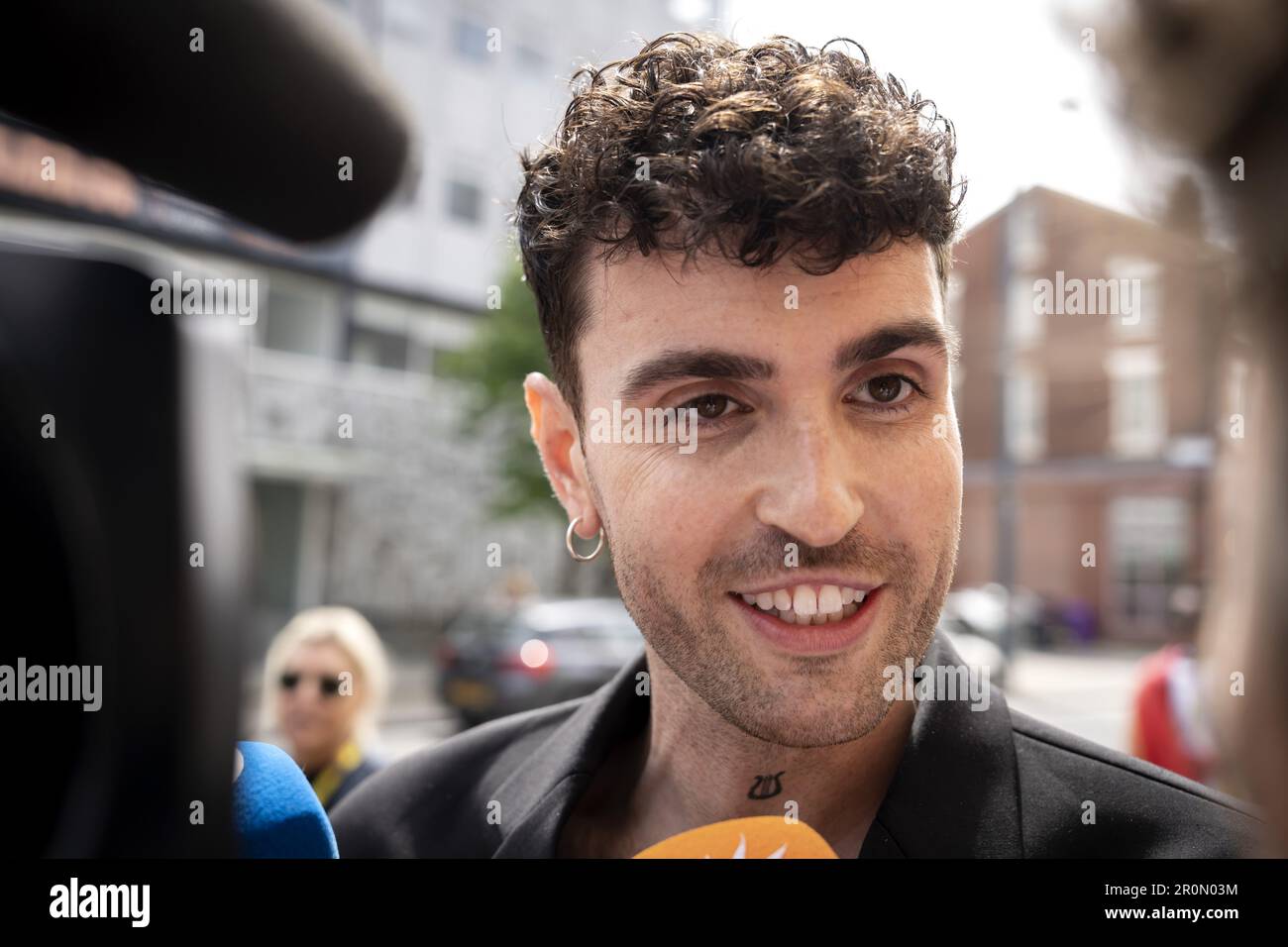 LIVERPOOL - Duncan Laurence during a farewell moment of Mia Nicolai and ...