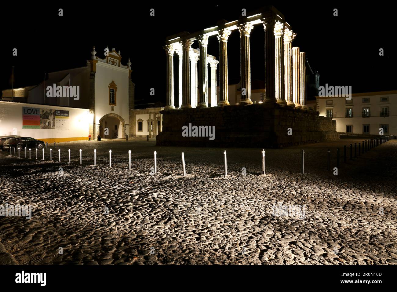 Evora, Portugal- October 10, 2022: Colossal Temple of the goddess Diana ...