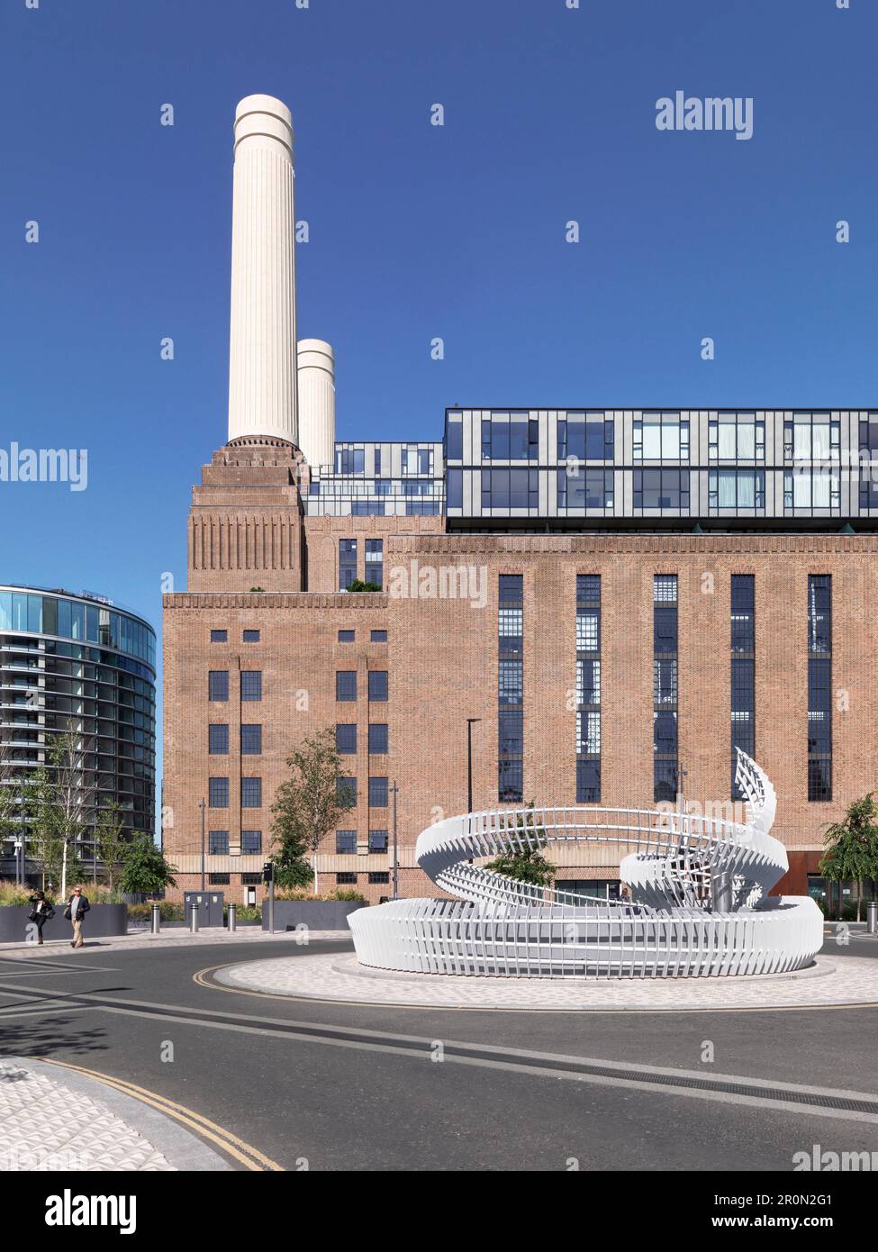 View from south-east towards building and landscaped public realm ...