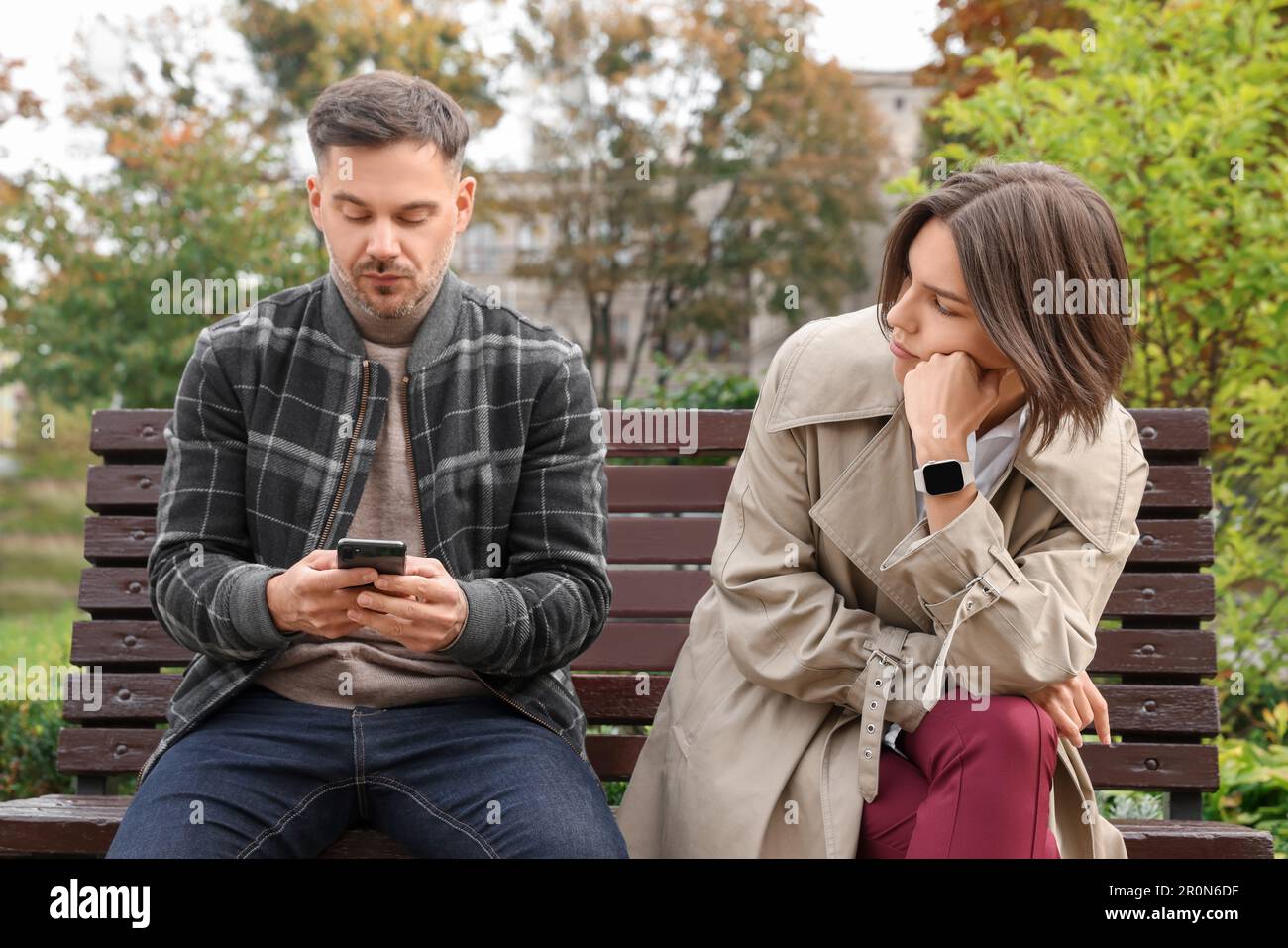 Holding ignoring hi-res stock photography and images - Alamy