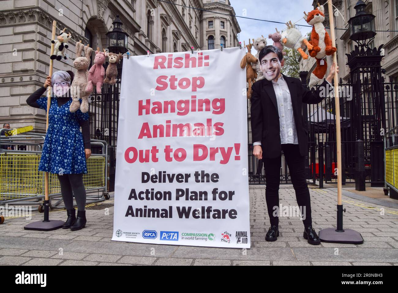 Peta animal rights banner hi-res stock photography and images - Alamy