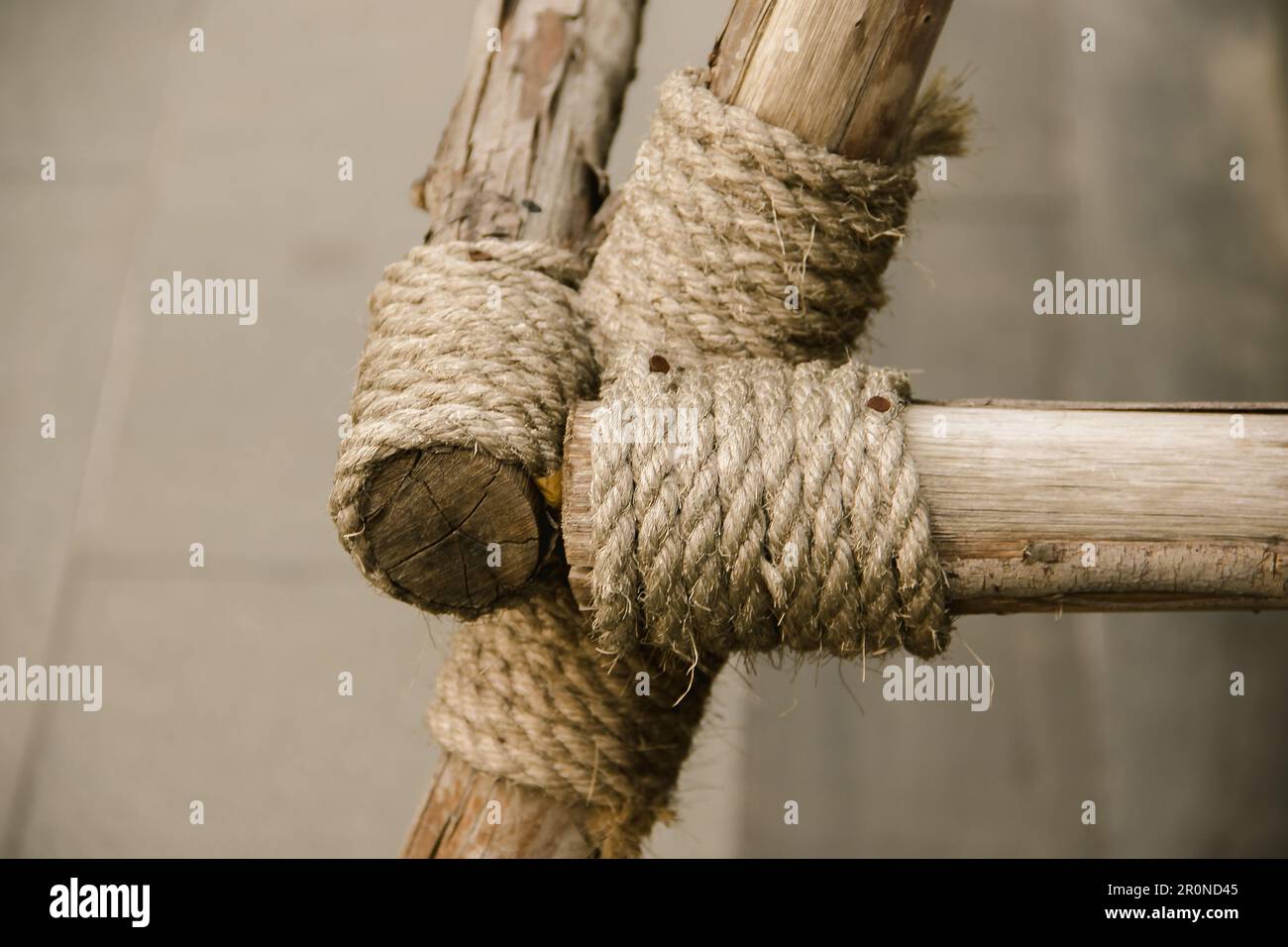 Manila rope hi-res stock photography and images - Alamy