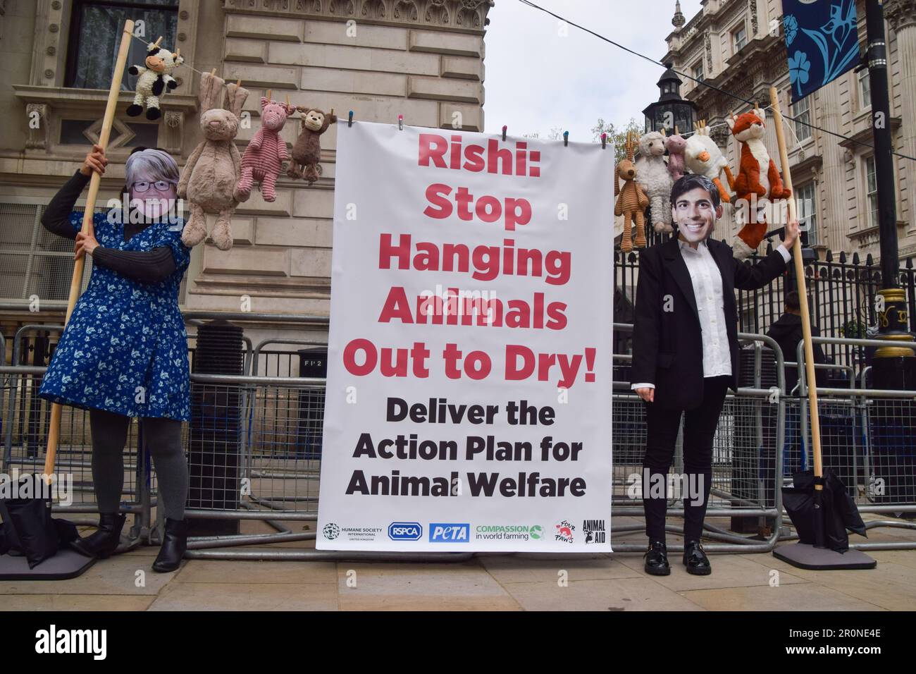 Peta animal rights banner hi-res stock photography and images - Alamy
