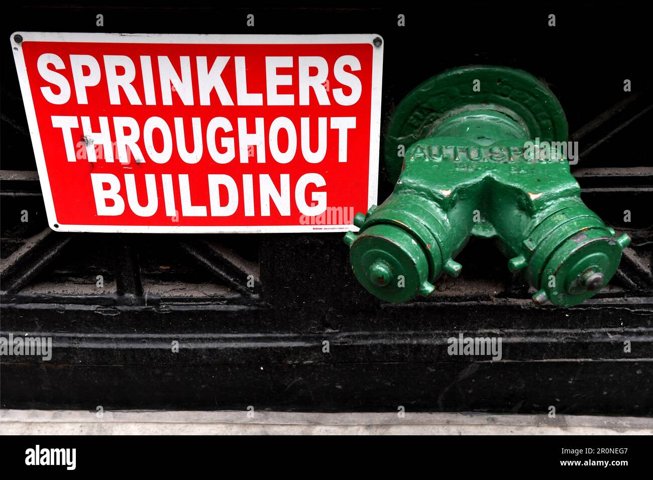 New york city fire hydrants hi-res stock photography and images - Alamy