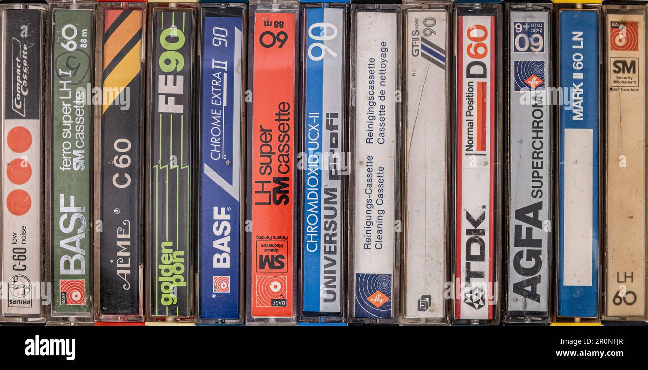 Retro party romania hi-res stock photography and images - Alamy