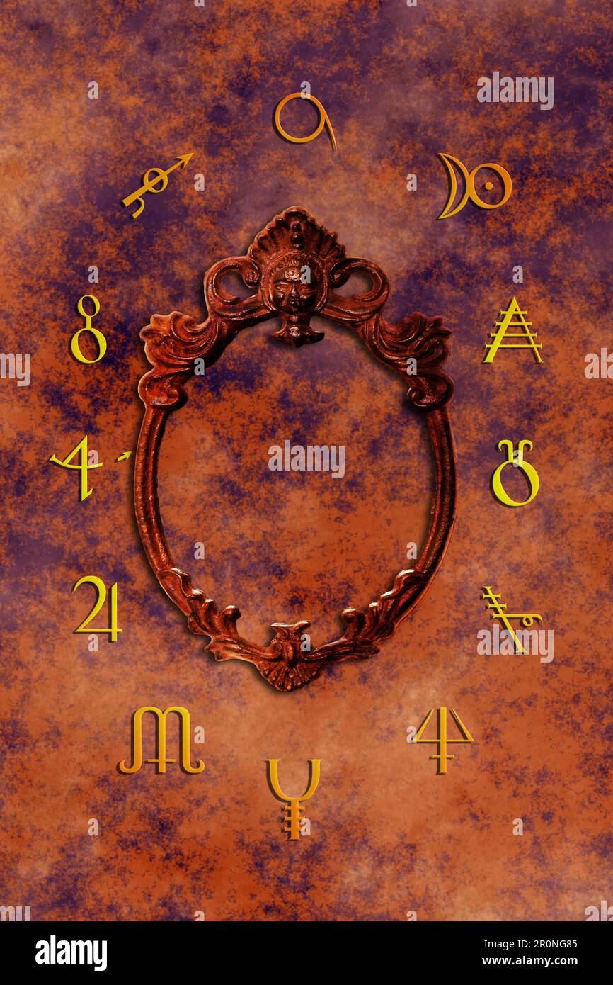 Esoteric symbols hi-res stock photography and images - Alamy