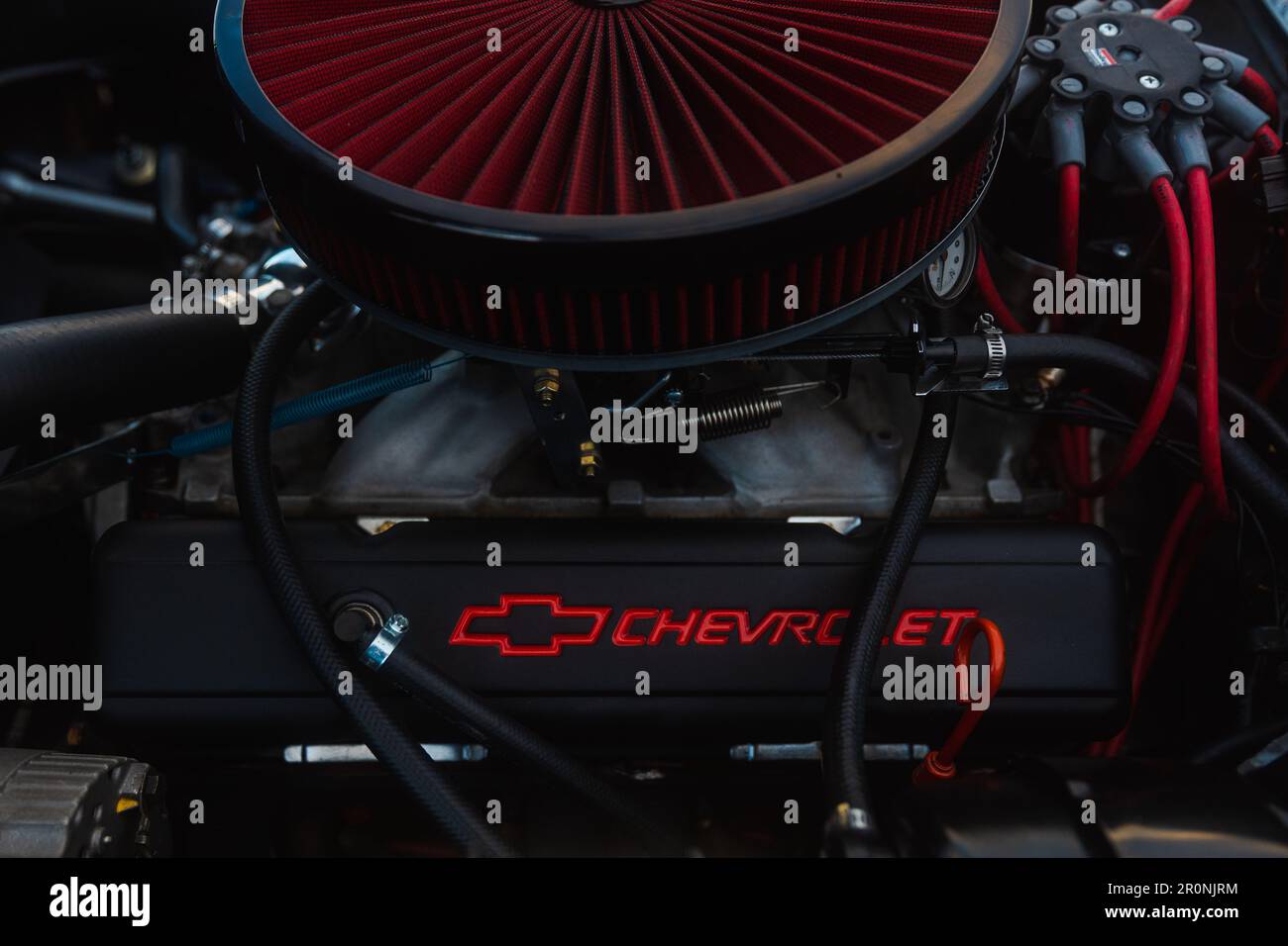 A detailed closeup of a Chevrolet engine Stock Photo - Alamy
