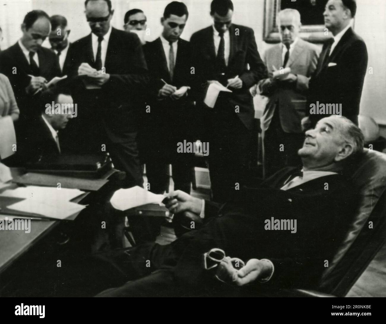 US President Lyndon Johnson with journalists, Washington, USA 1965 ...