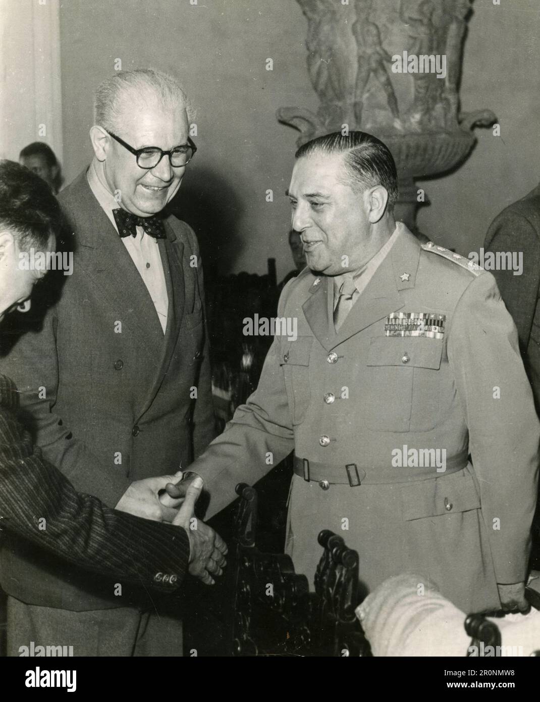 Italian Army General at the Agere Congress, 1954 Stock Photo - Alamy