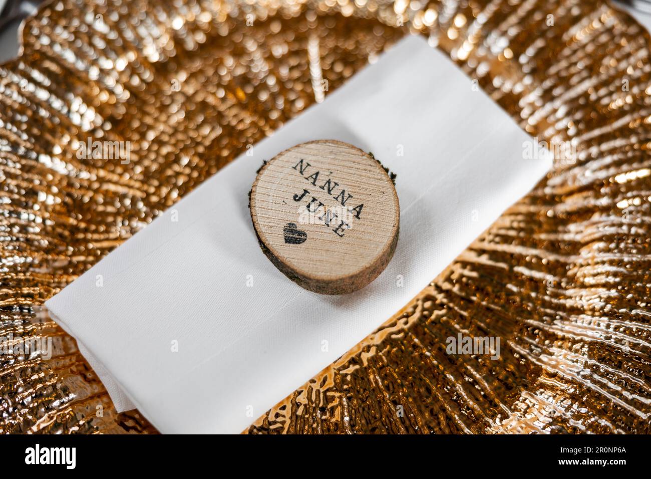 The name Nana June - Stunning gold plated dinner plate with wooden name ...