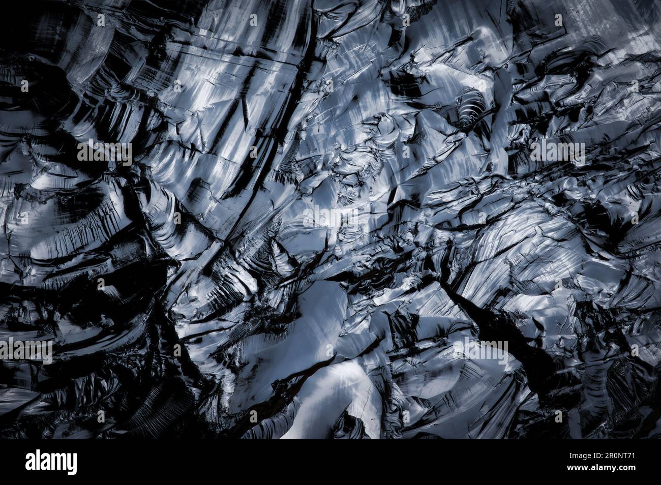 Silicon (Si 14) pure crystalline form, macro detail texture background ...