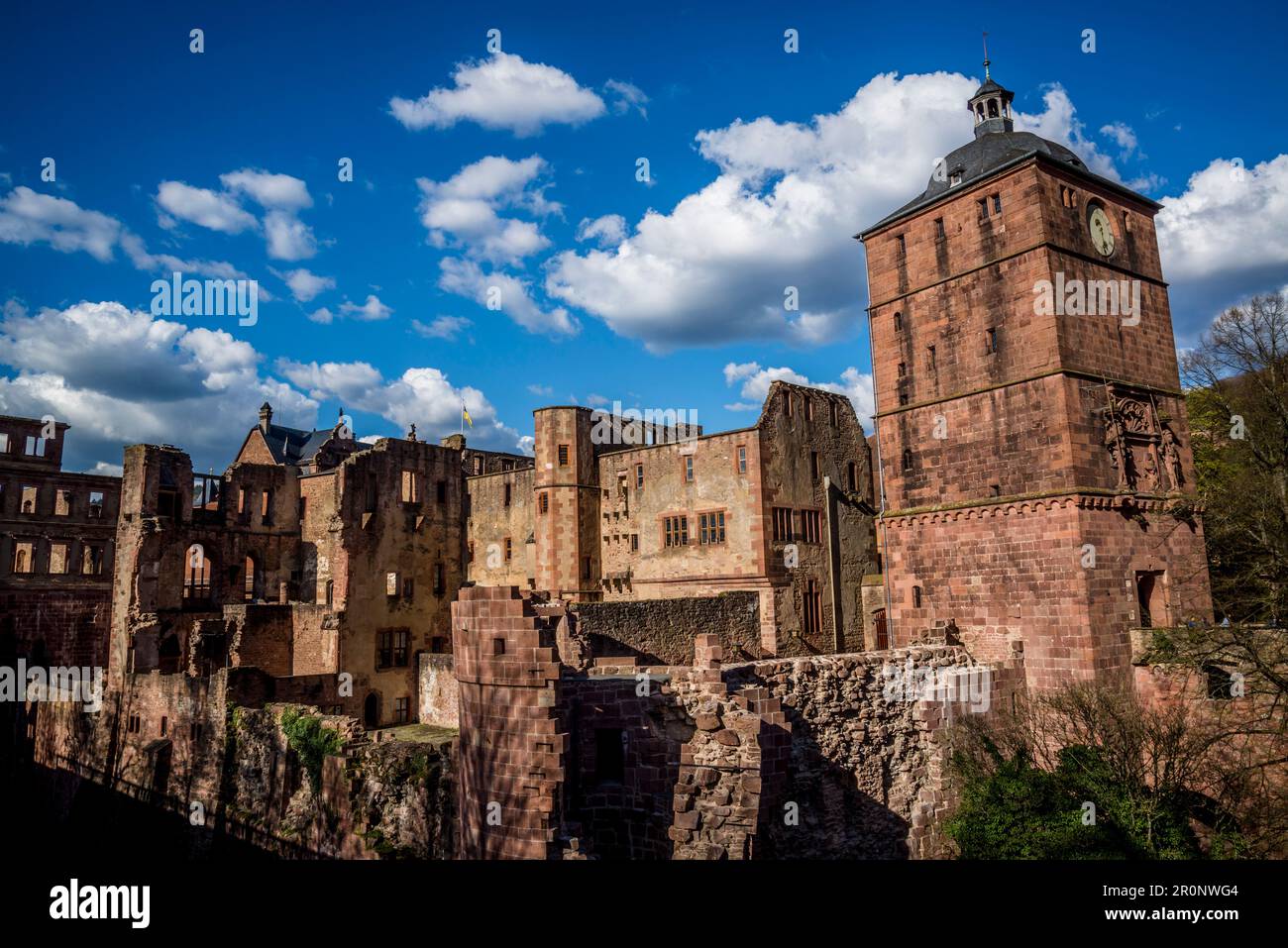 Heidelberg Castle, one of the most important Renaissance structures ...