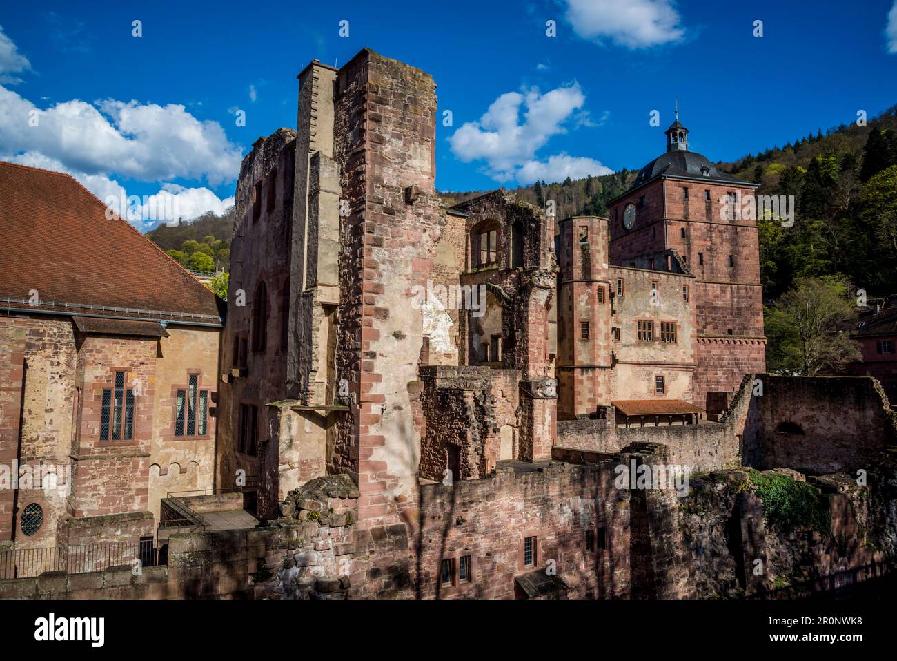 Heidelberg Castle, one of the most important Renaissance structures ...