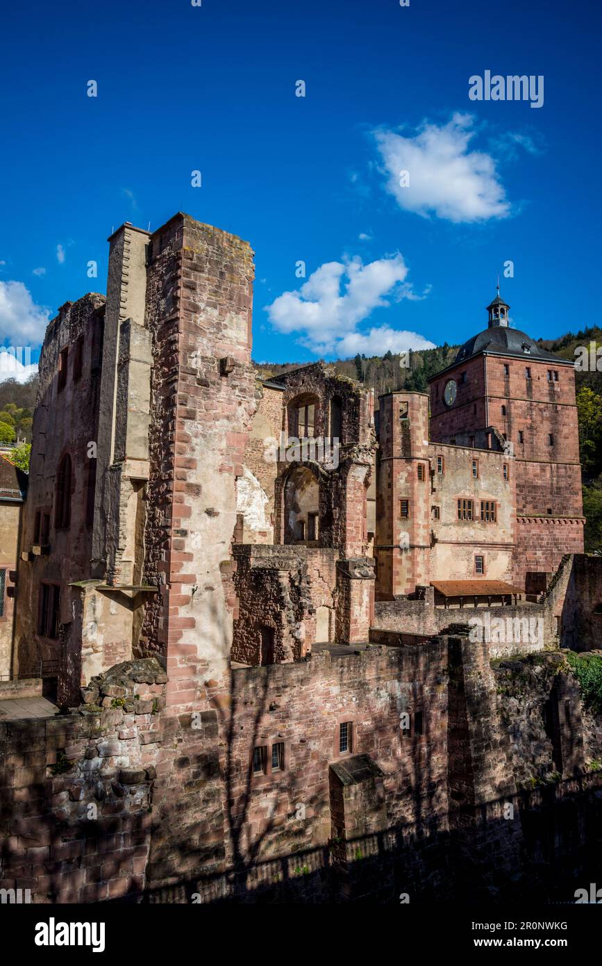 Heidelberg Castle, one of the most important Renaissance structures ...