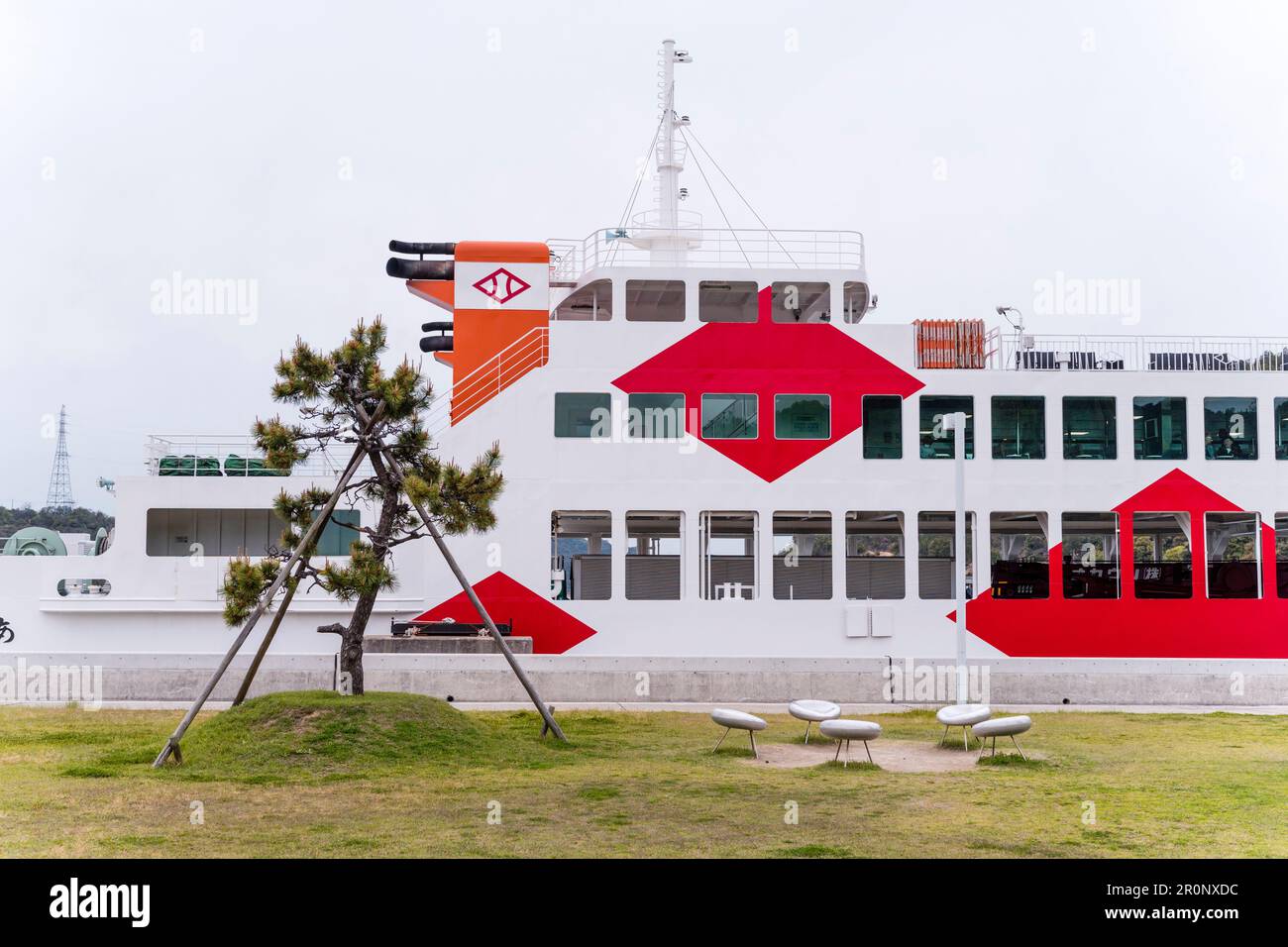 Miyanoura Port in Naoshima/Japan Stock Photo - Alamy