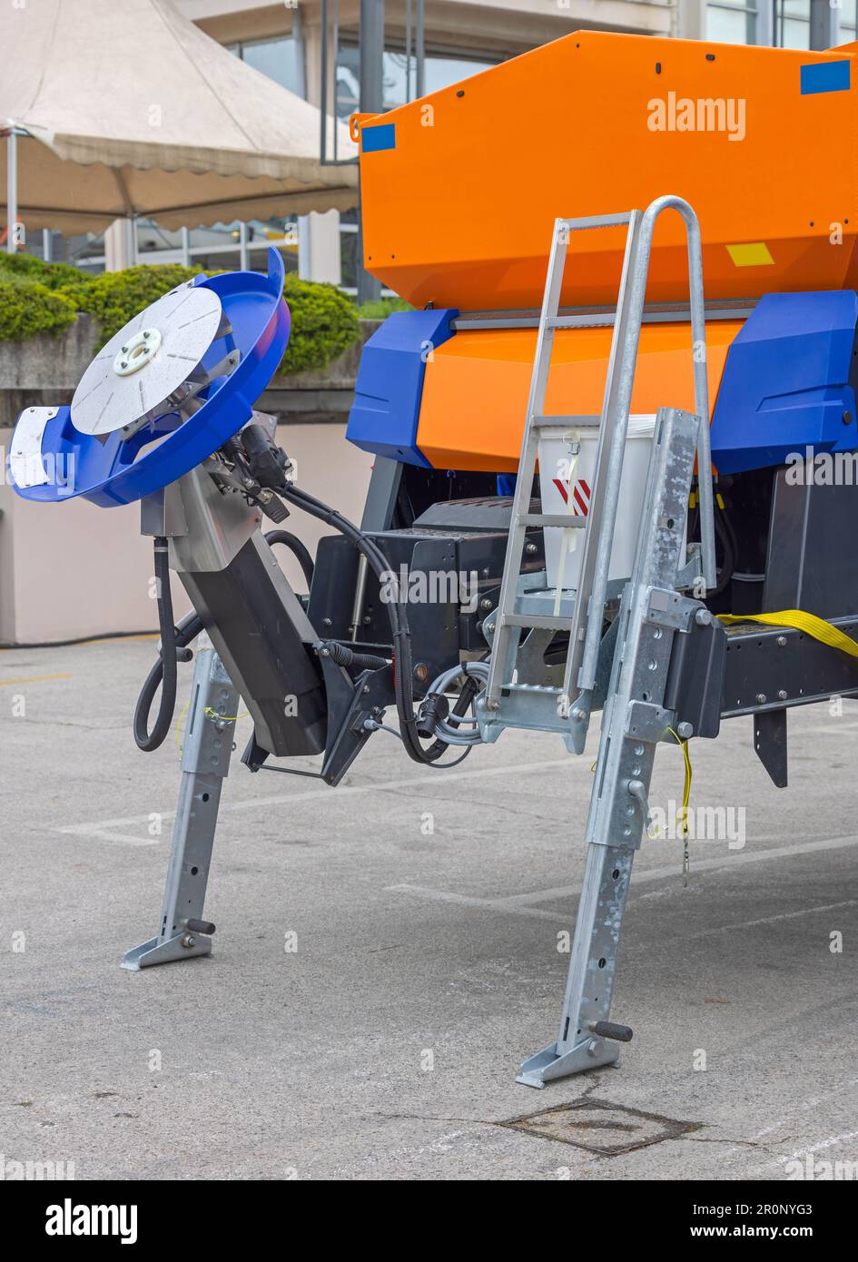 Rotating service structure hi-res stock photography and images - Alamy