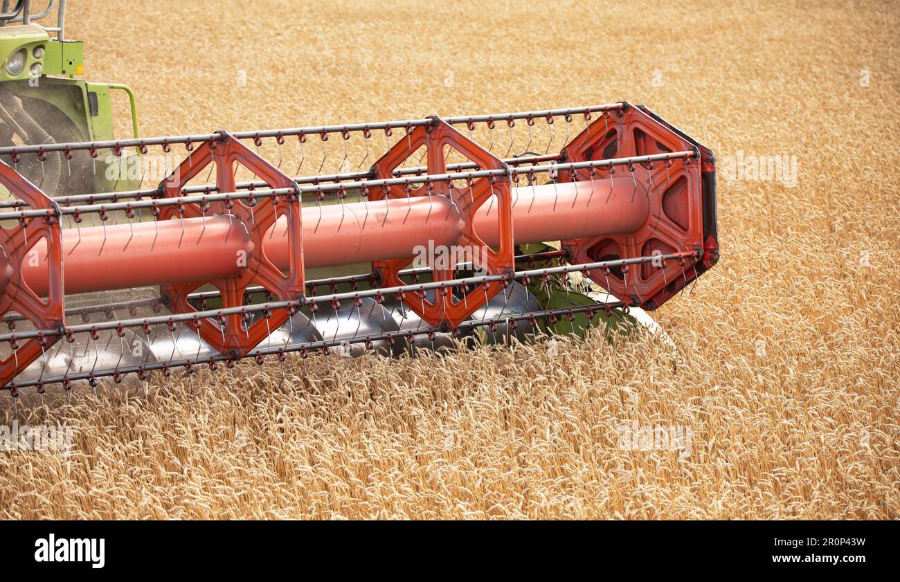 Aerial view combine harvester collecting hi-res stock photography and ...