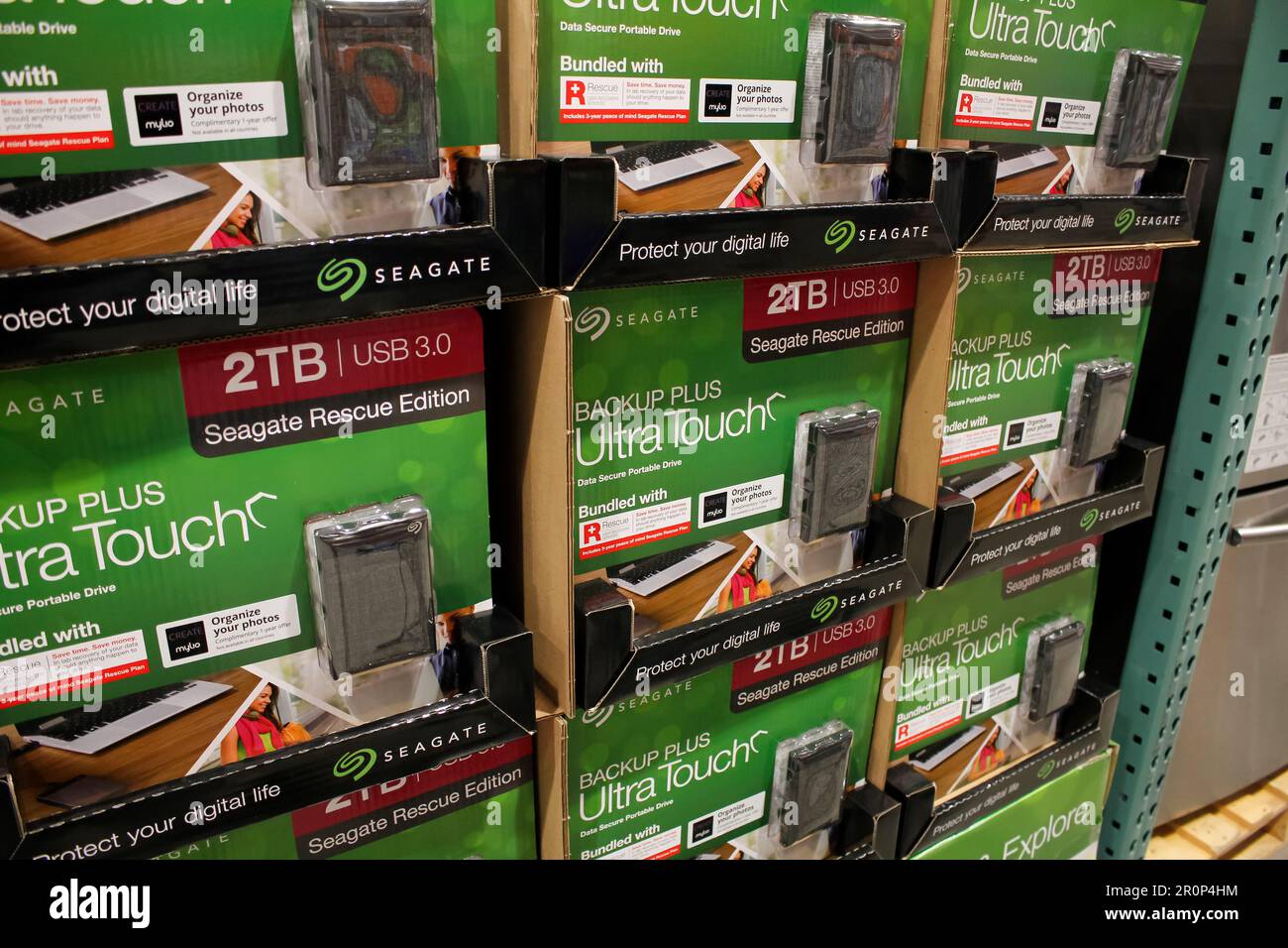 Seagate laptop hi-res stock photography and images - Alamy