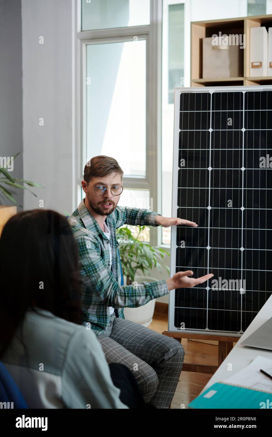 Man explaining work principle solar hi-res stock photography and images ...