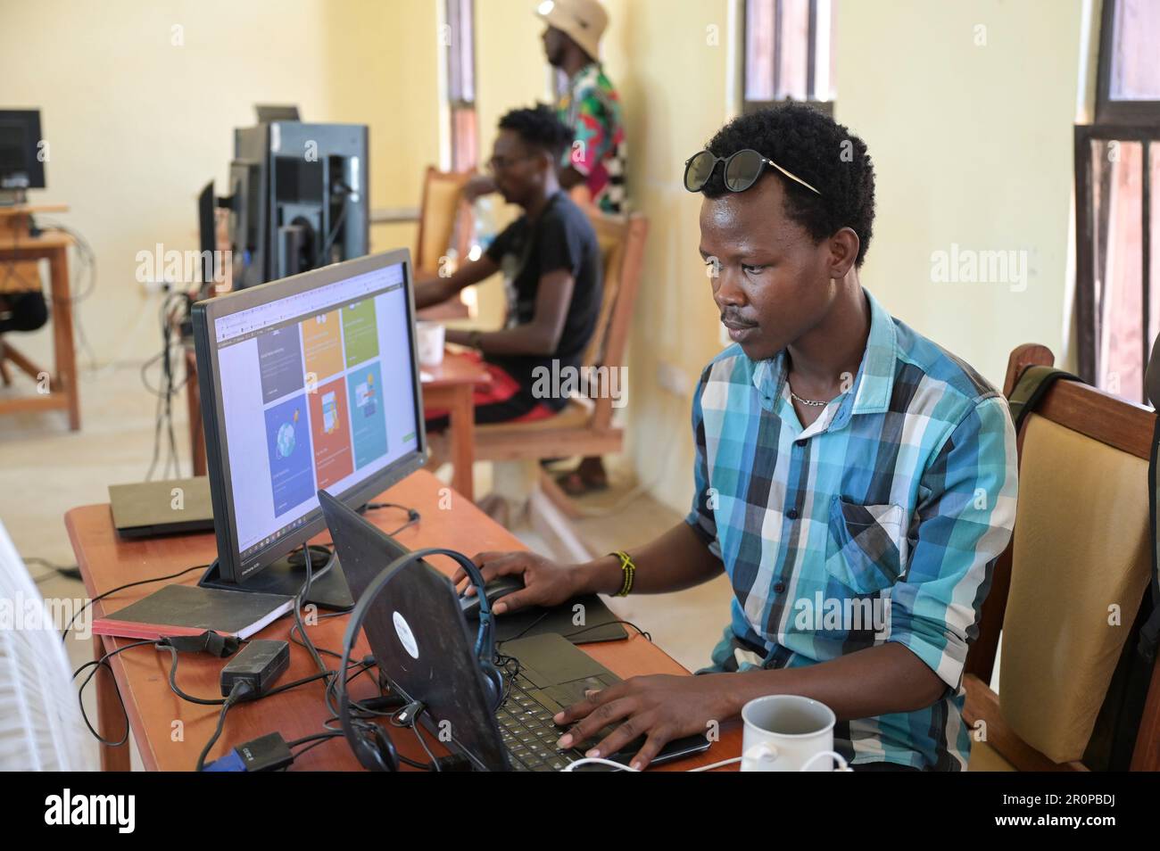 Kenya Turkana Ict Campus Von Loropio Initiative Learning Lions Digital Education For Remote