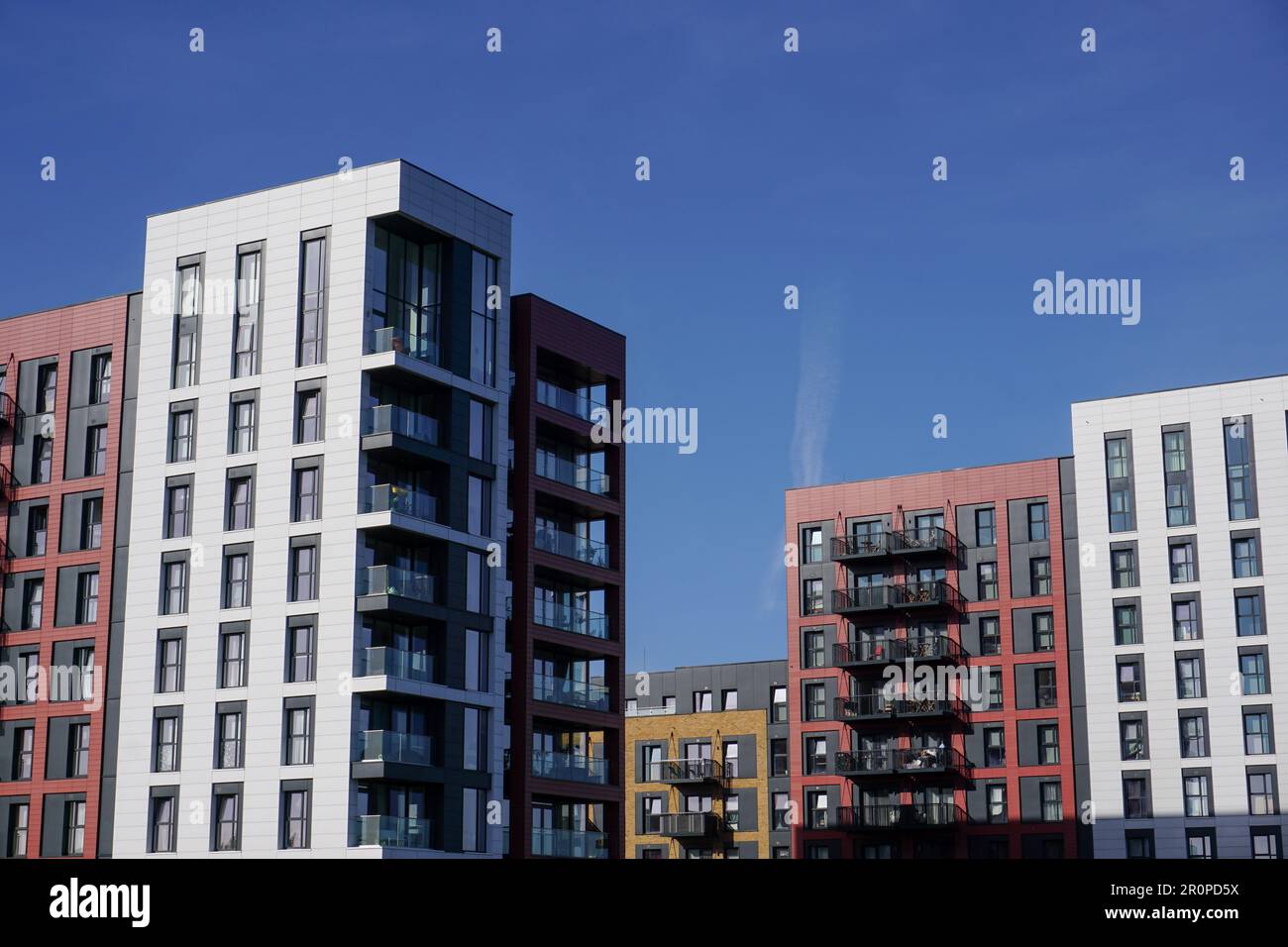 Residential development in city. Apartment block tower exterior ...