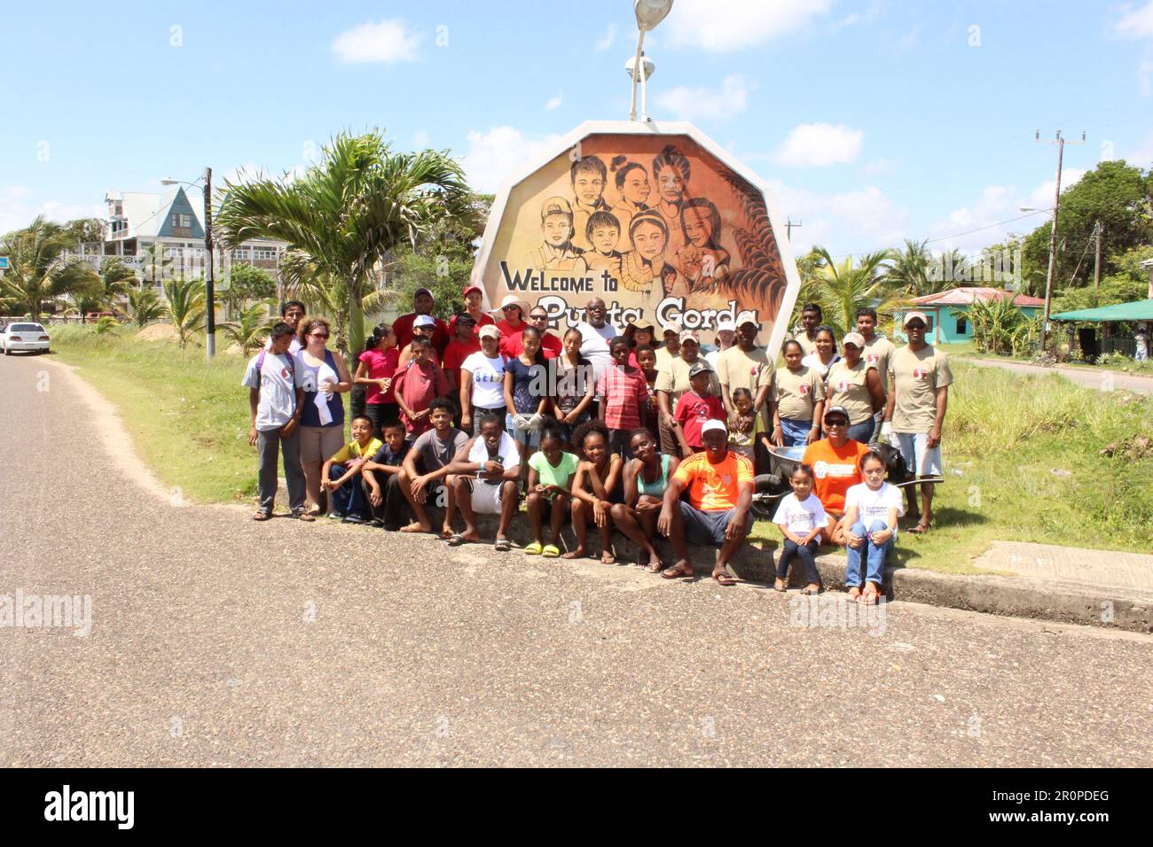 Belize road sign hi-res stock photography and images - Alamy