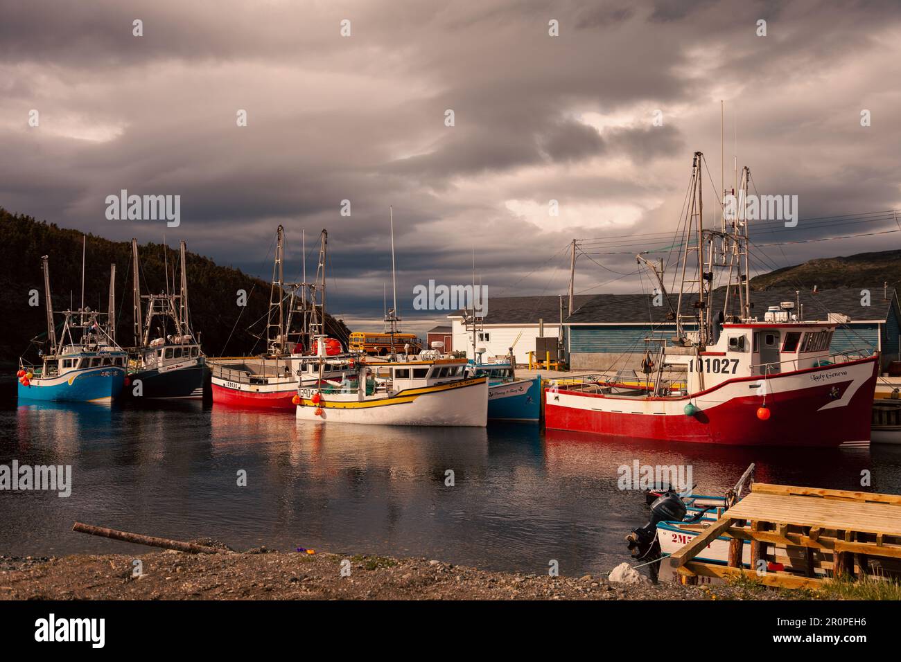 Newfoundland fishing boats hi-res stock photography and images - Alamy