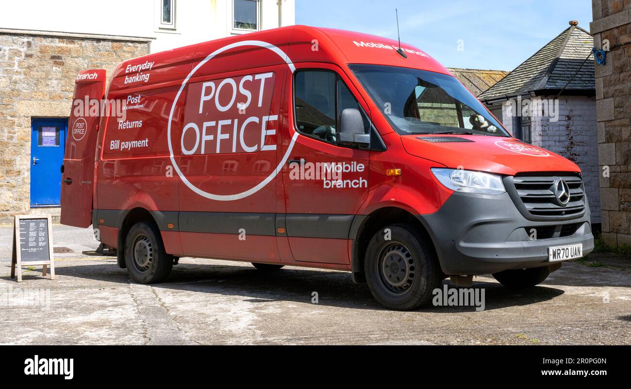 Post office van hi-res stock photography and images - Alamy