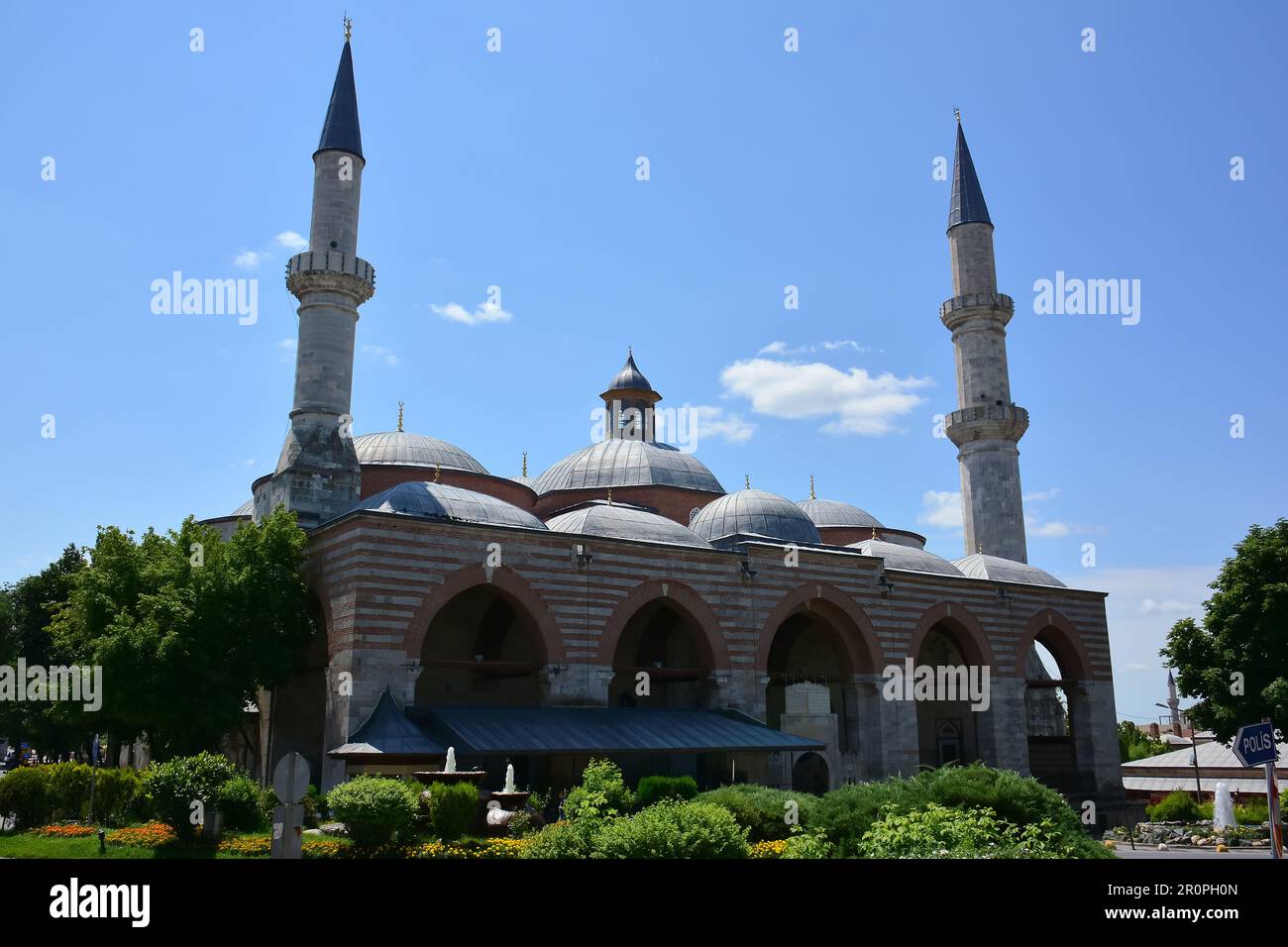 Old Mosque, Grand Mosque, Eski Camii, Ulucami, early 15th-century ...