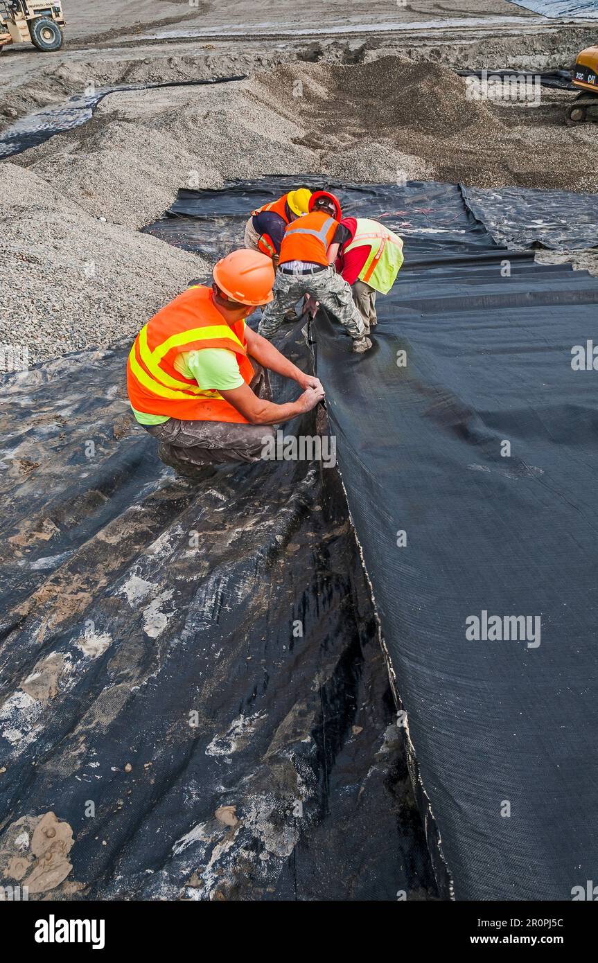 Engineered landfill hi-res stock photography and images - Alamy