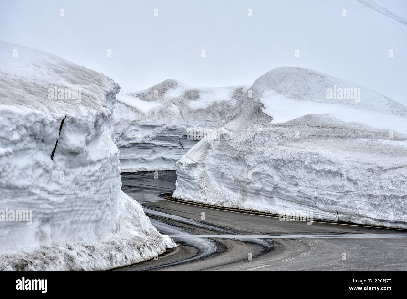 Großglockner, Hochalpenstraße, Winter, Schneewand, Schnee, Straße ...