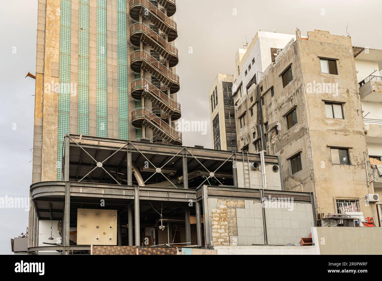 ffice building in Beirut destroyed in an explosion, Beirut, Lebanon ...