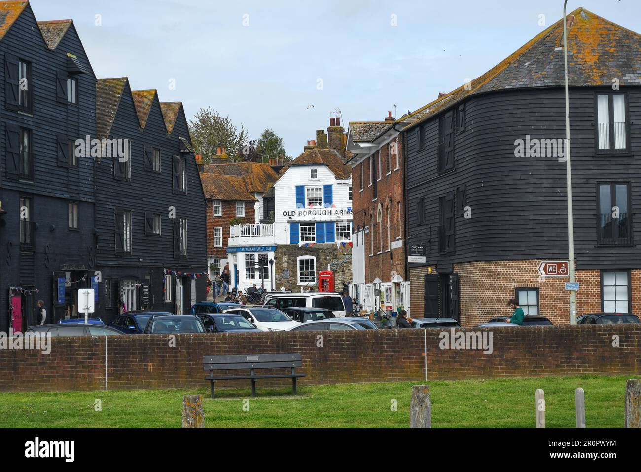Cinque port of rye hi-res stock photography and images - Alamy