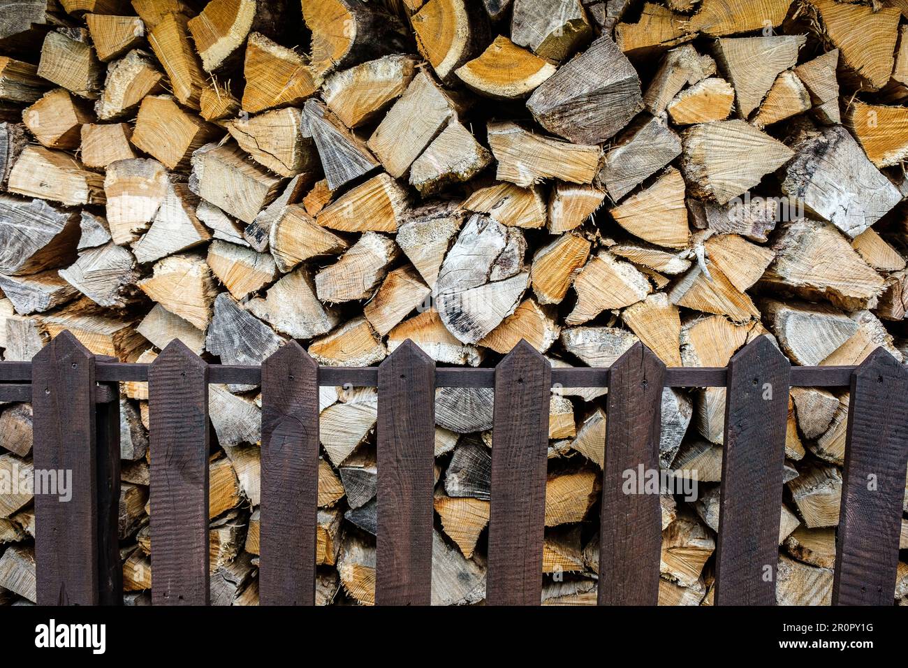 Stere de bois hi-res stock photography and images - Alamy