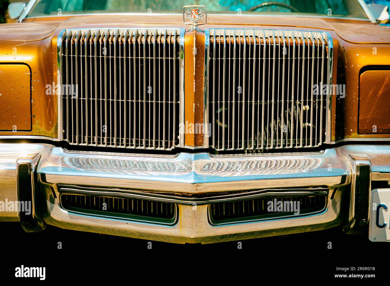1976 Chrysler New Yorker automobile. Ontario Canada Stock Photo - Alamy