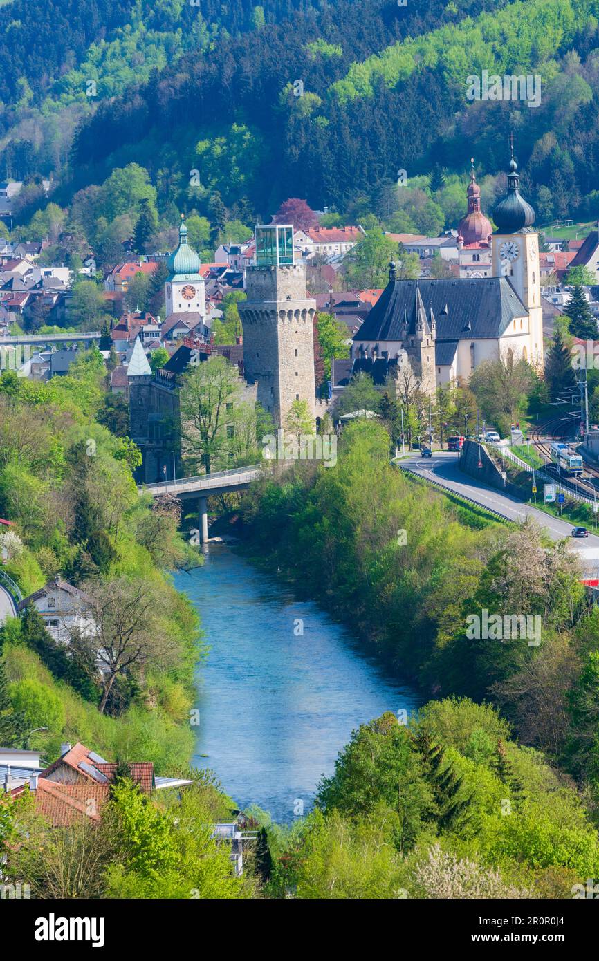 Waidhofen an der Ybbs: Waidhofen city center with Schloss Rothschild ...