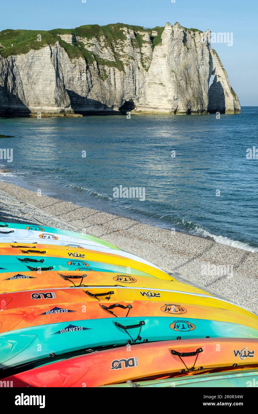 Great arches of etretat hi-res stock photography and images - Alamy